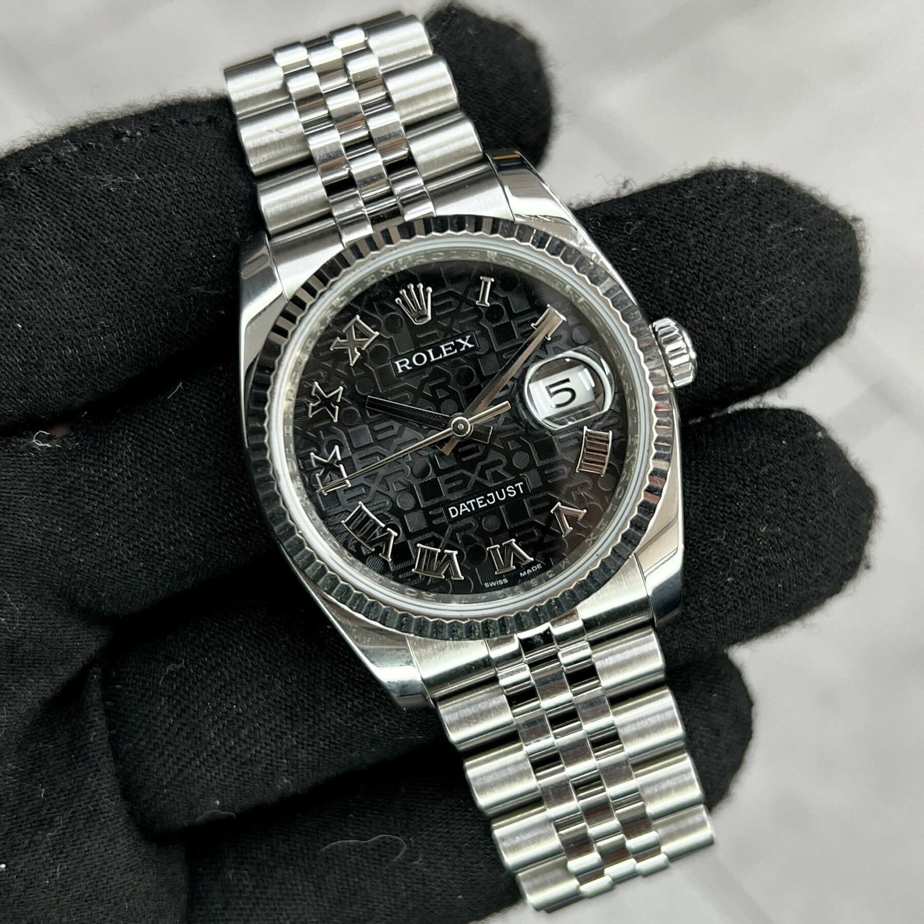 ROLEX DATEJUST 36 116234 BLACK ROMAN ANNIVERSARY DIAL – Vendere Timepieces